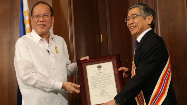 Aquino bestows Order of Sikatuna to ADB’s Kuroda | THE FILIPINO MEDIA